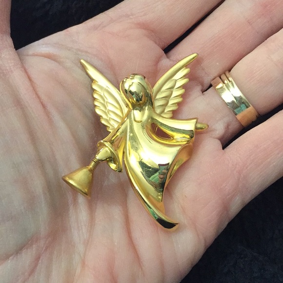 Jewelry | Gold Angel Pin | Poshmark